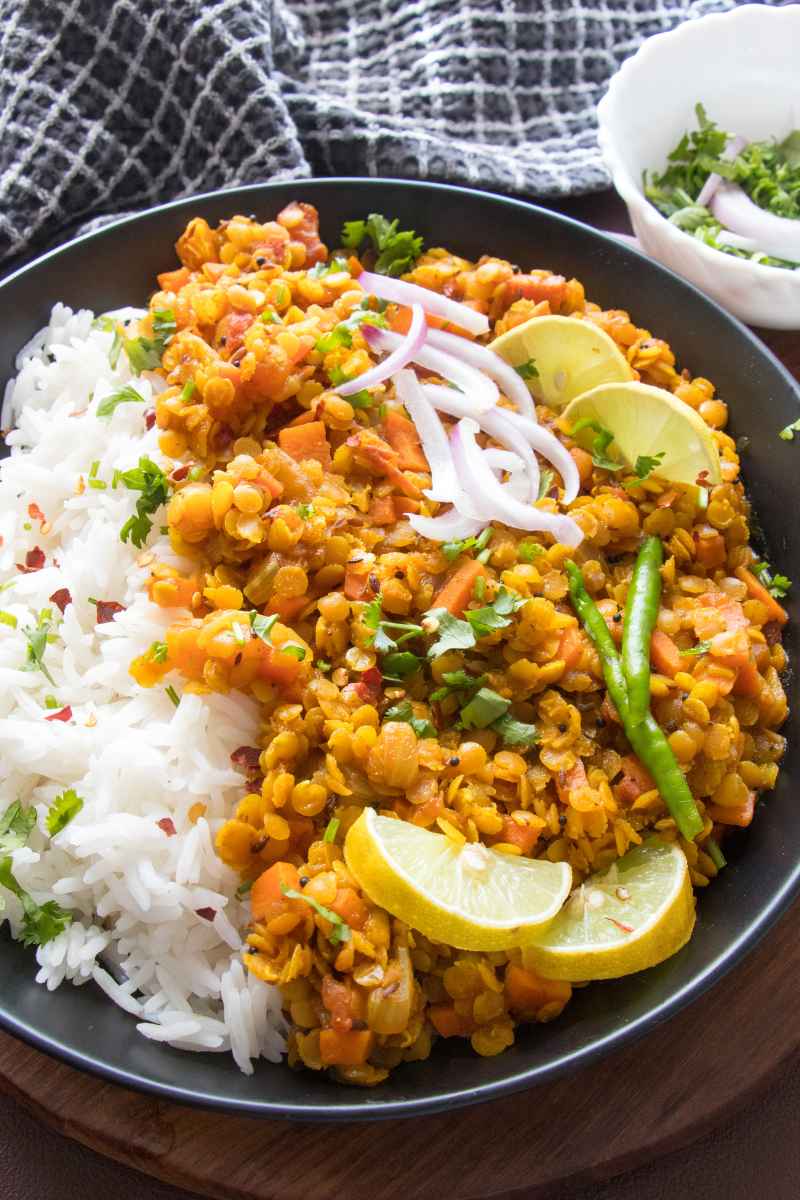 Red Lentil Curry Recipe (Indian Dahl Recipe) - MagentaStreaks